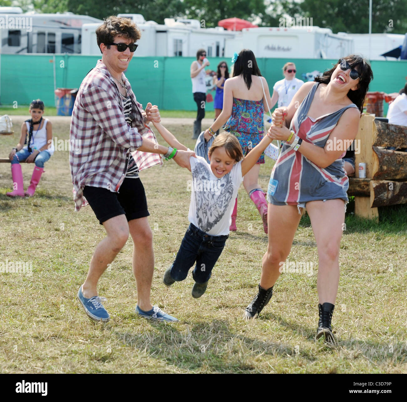 Nick Grimshaw and Pete Doherty's son Astile Doherty backstage during ...