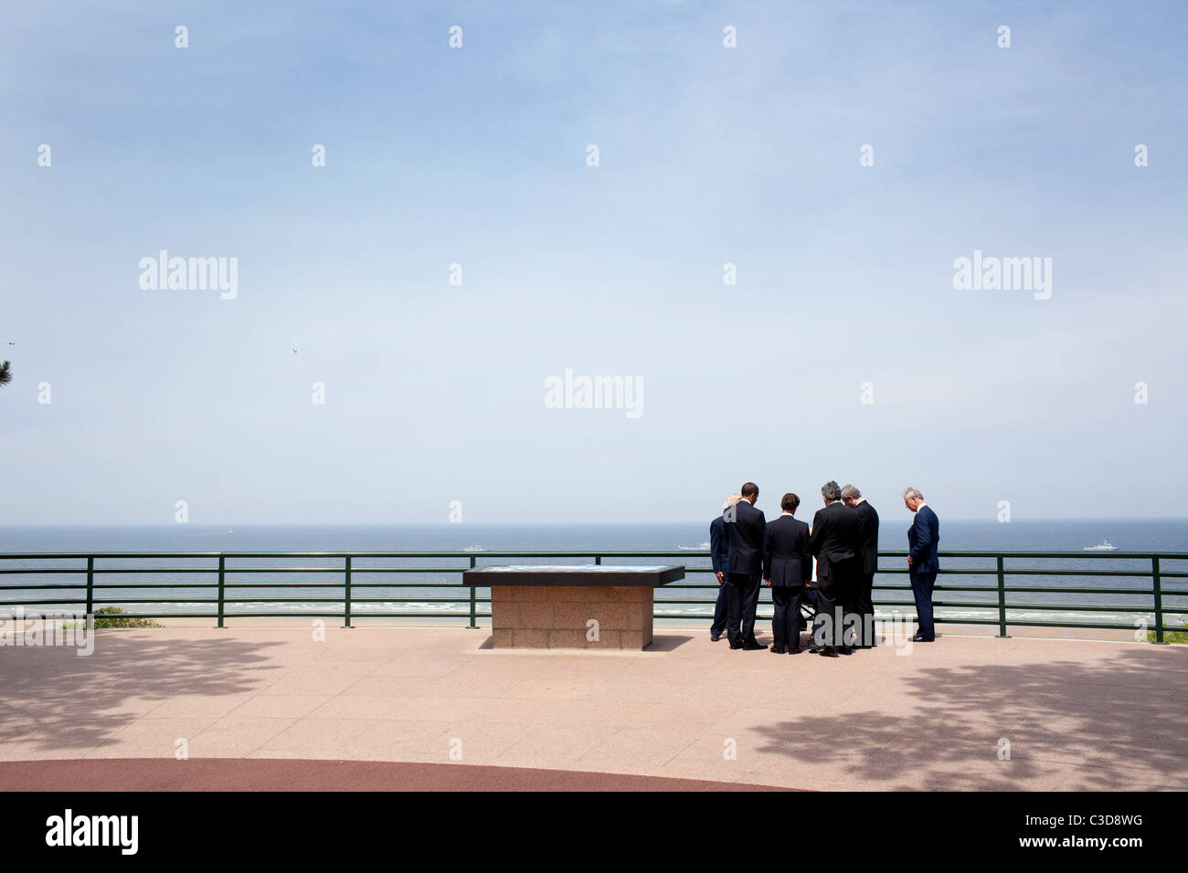 President Barack Obama marks the 65th anniversary of the D-Day invasion ...