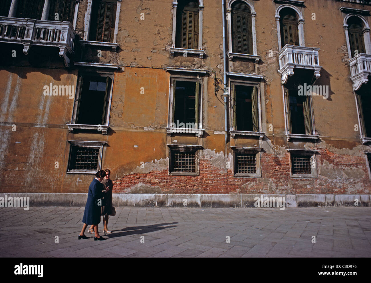 Italy 70s hi-res stock photography and images - Alamy