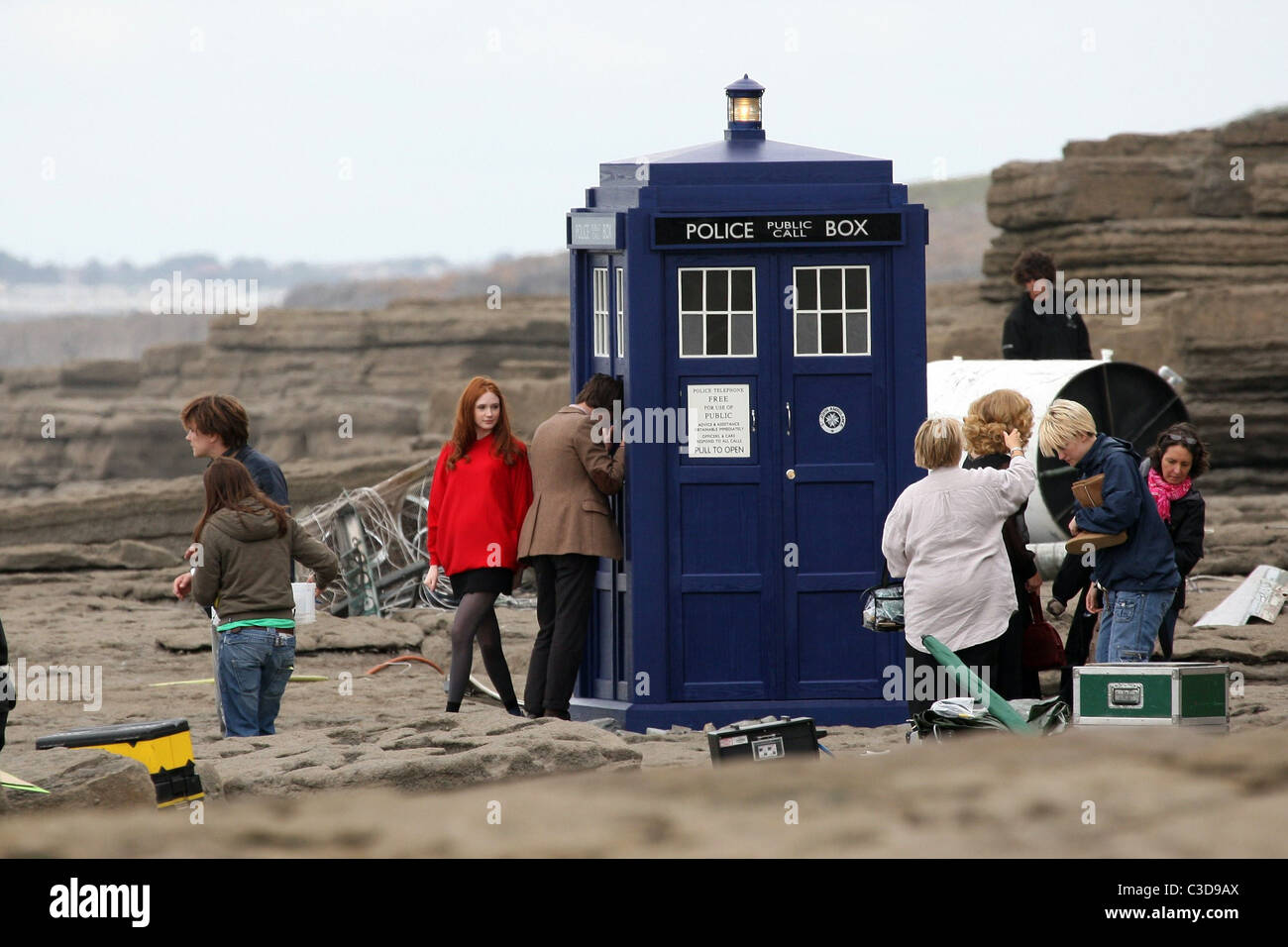 Karen Gillan and Matt Smith between takes while filming on location for ...