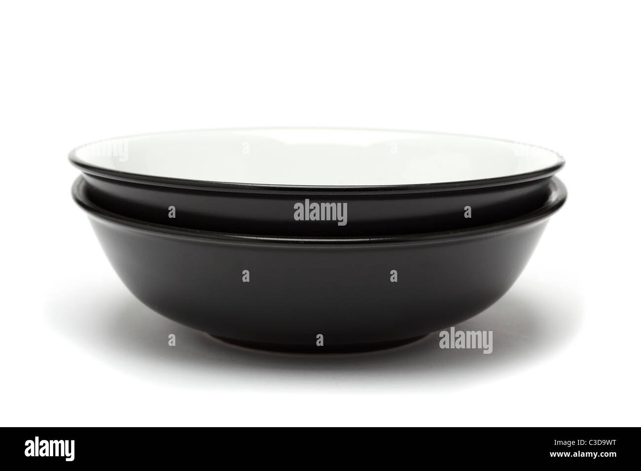 empty soup bowls Stock Photo - Alamy