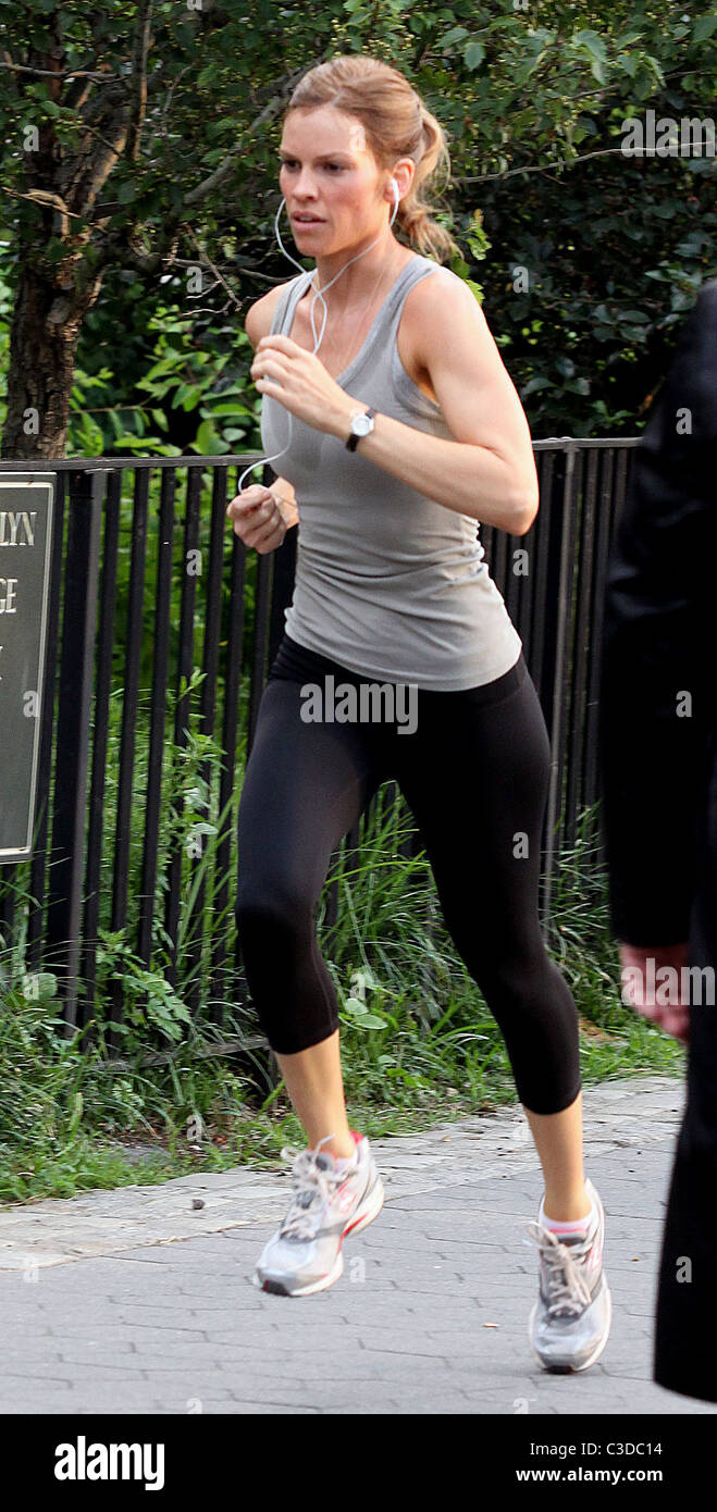 Hilary Swank Running