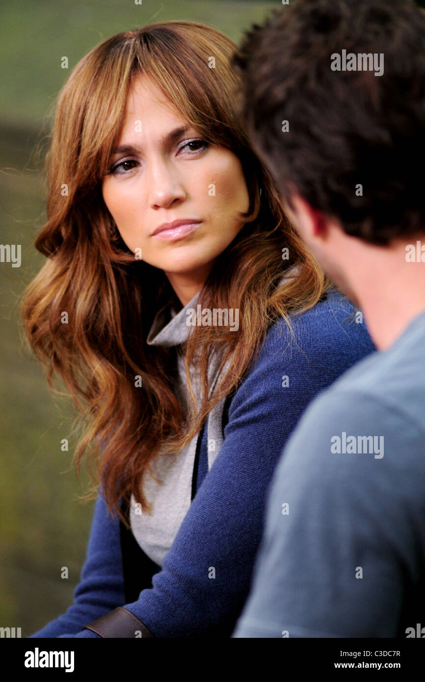 Jennifer Lopez on the set of her new movie 'The Back-Up Plan' New York ...