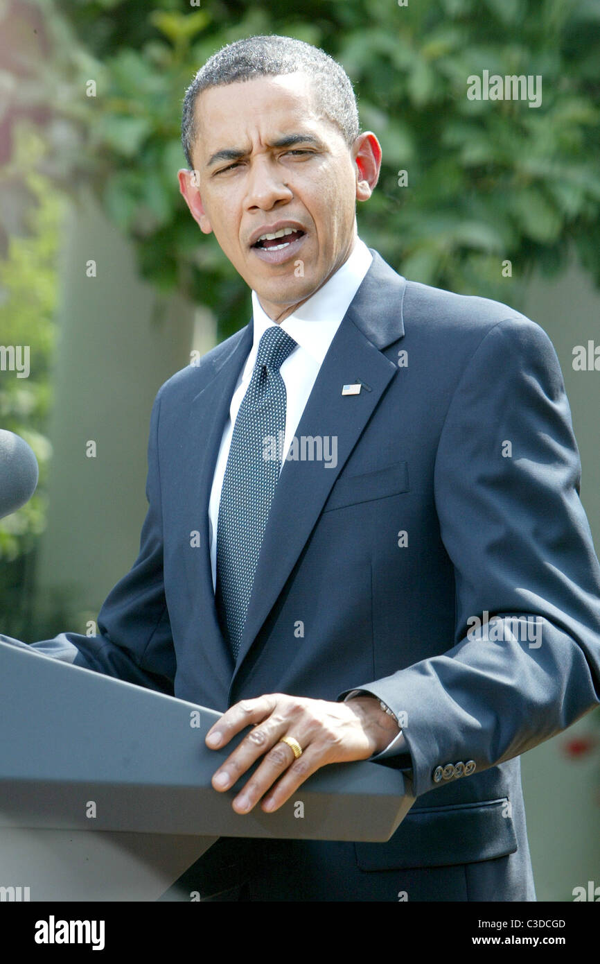 President Barack Obama conducts a joint press conference in the Rose ...