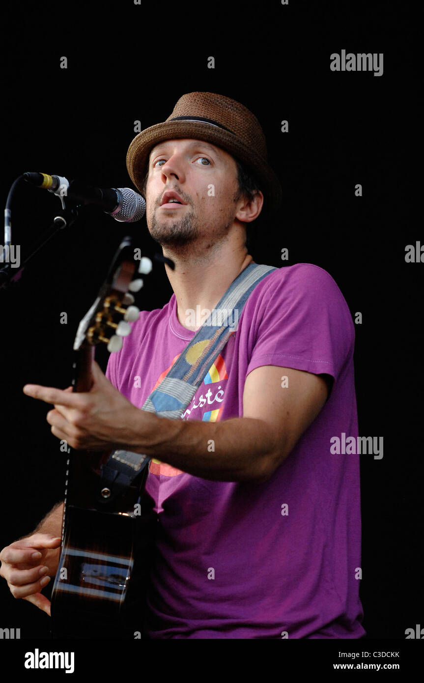 Jason Mraz performing in a sold out concert at Westerpark Amsterdam ...
