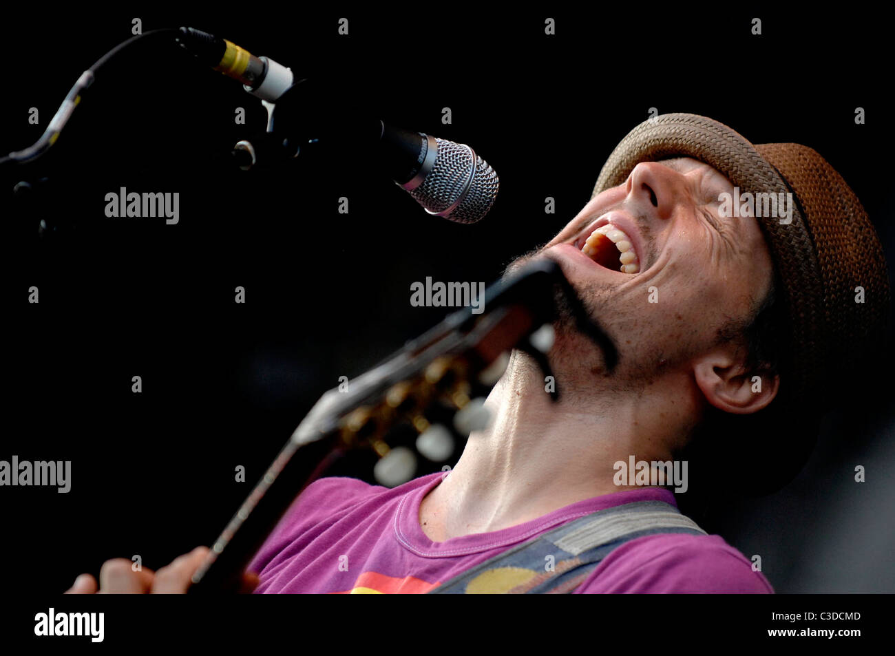 Jason Mraz performing in a sold out concert at Westerpark Amsterdam ...