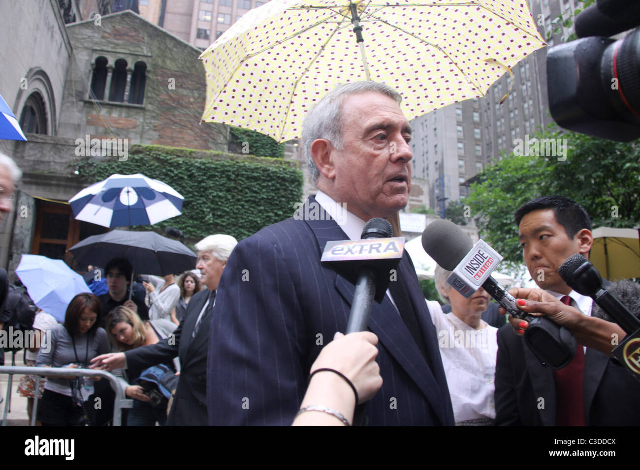 Dan Rather Funeral service for celebrated newsman Walter Cronkite at St ...