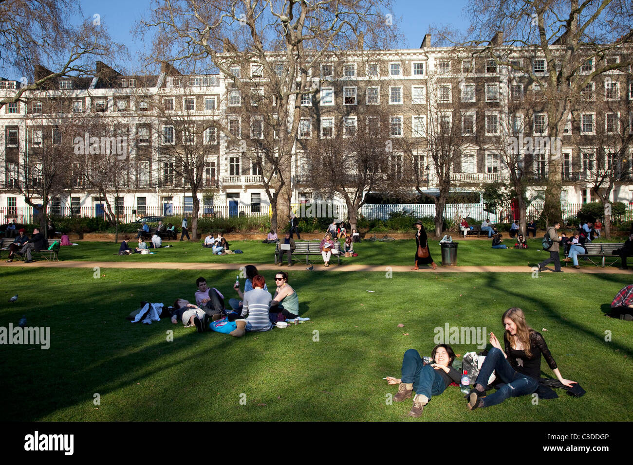 Gordon square hi-res stock photography and images - Alamy