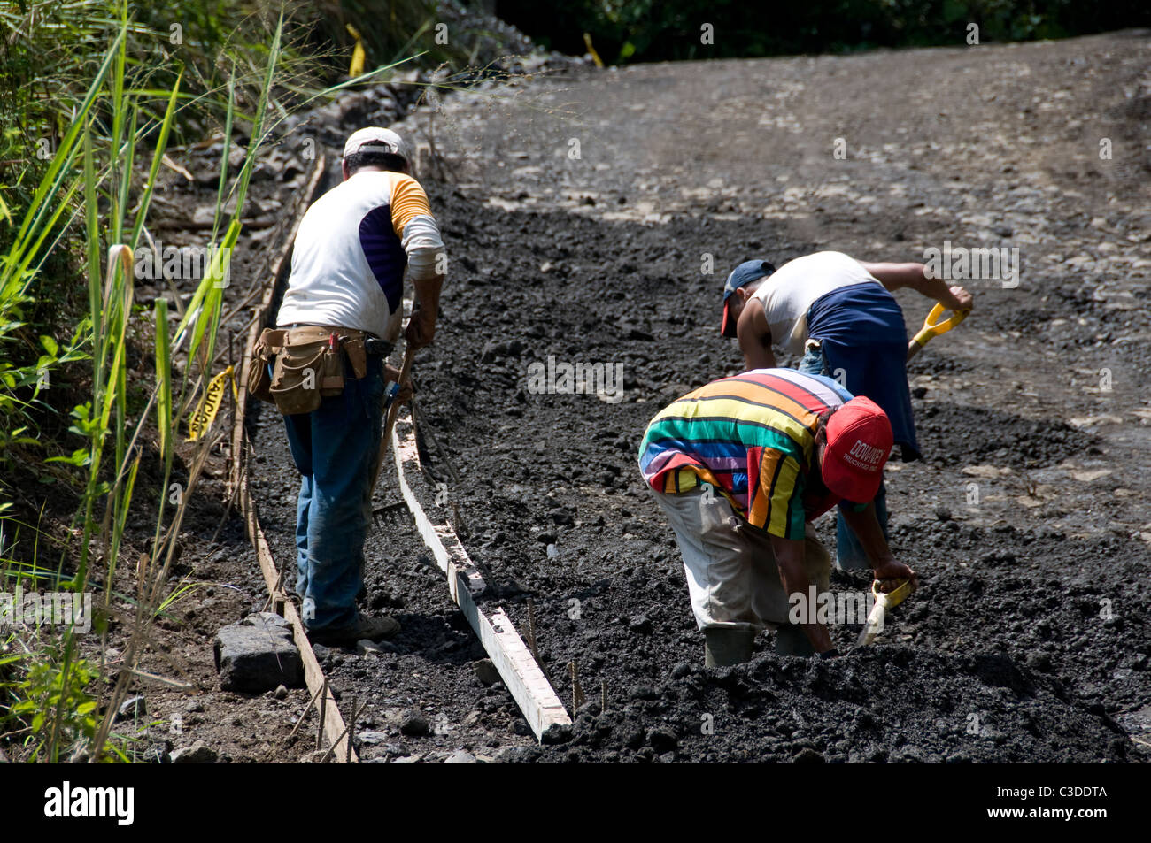 Road workers Costa Rica Stock Photo - Alamy