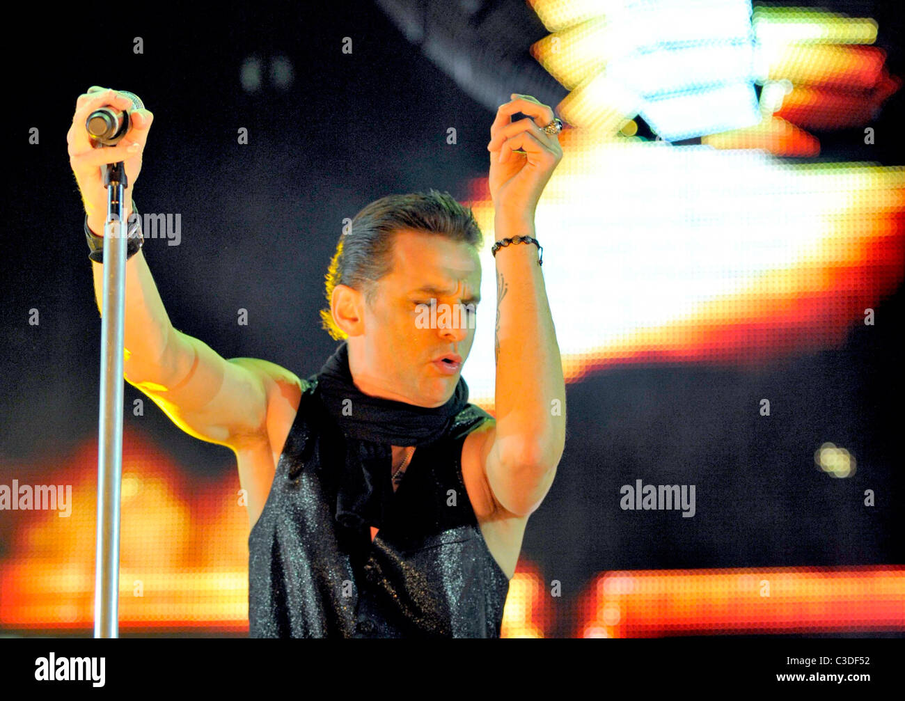 Dave Gahan Depeche Mode performing live at the Molson Amphitheatre ...