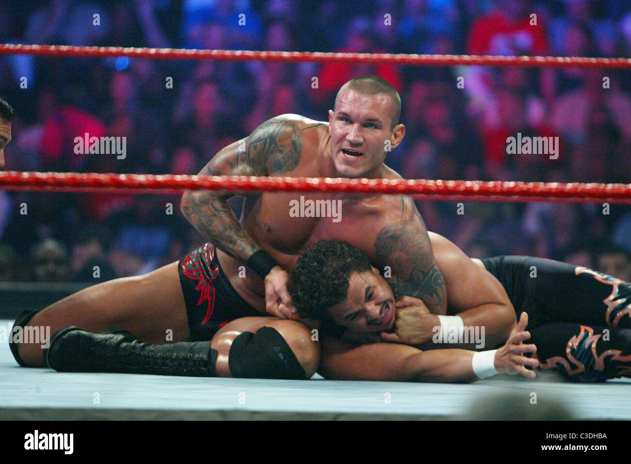 Randy Orton Vs The Rock Wrestlemania 30