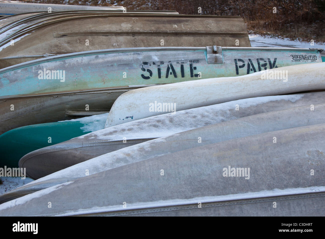 Rowboats hi-res stock photography and images - Alamy
