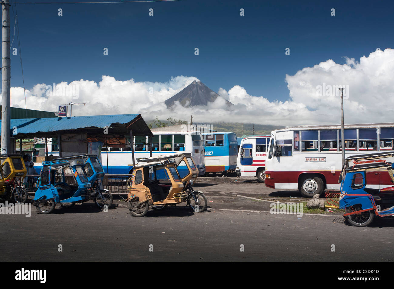 Mayon Volcano, Legazpi Albay. philippines Stock Photo - Alamy