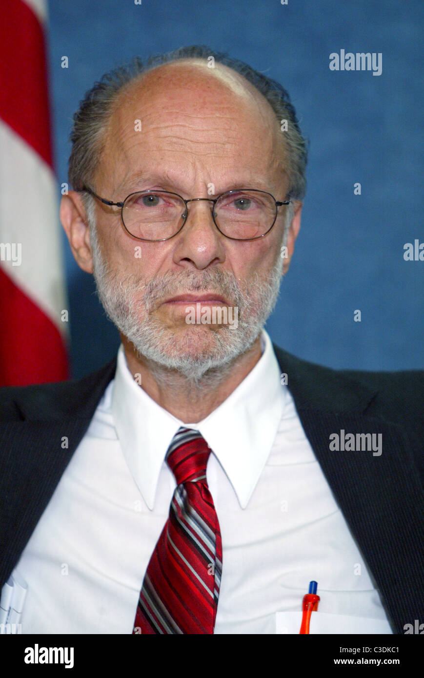 President Obama 's former Physician Dr. Scheiner Attends a press ...