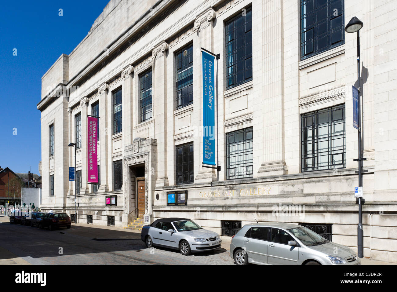 The Graves Gallery and Central Library, Sheffield, South Yorkshire, UK ...