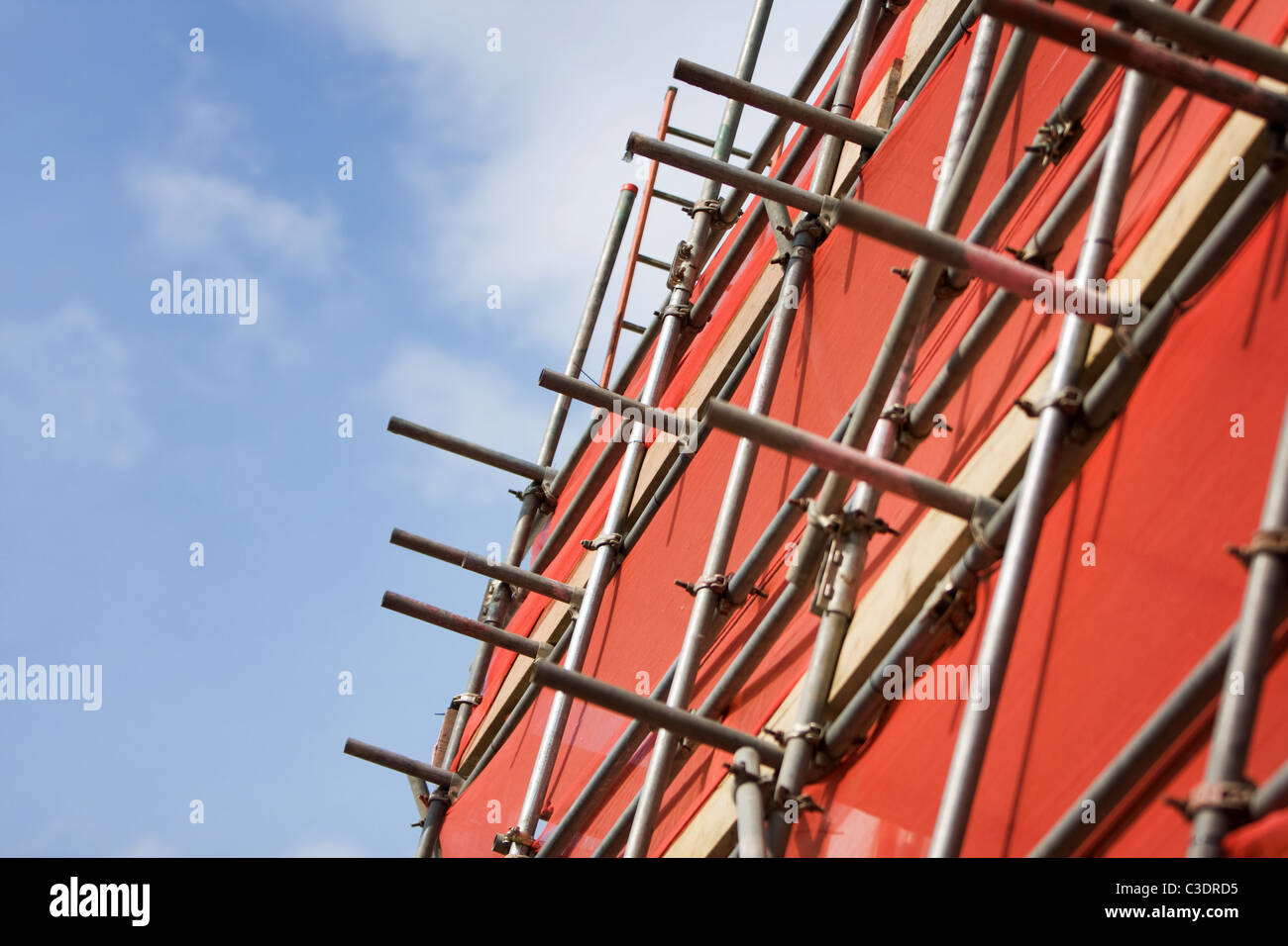 Scaffolding on the building hi-res stock photography and images - Alamy
