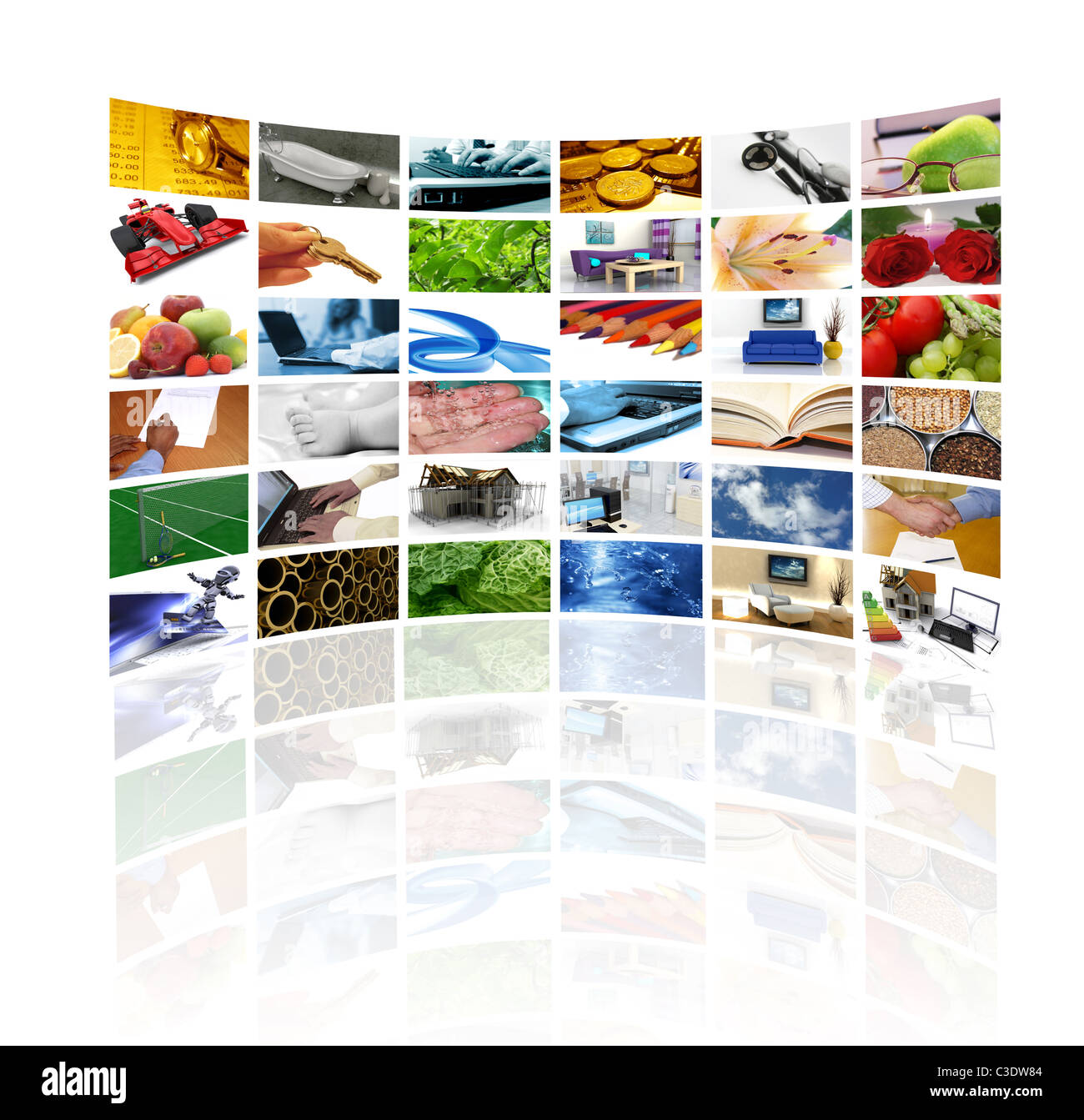 Tv screens wall hi-res stock photography and images - Alamy