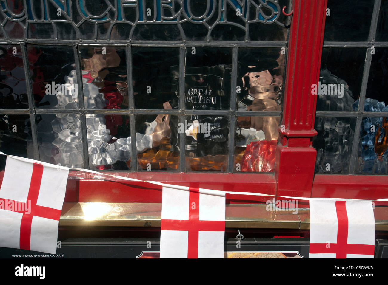 Pub Glass Window Stock Photos & Pub Glass Window Stock Images - Alamy