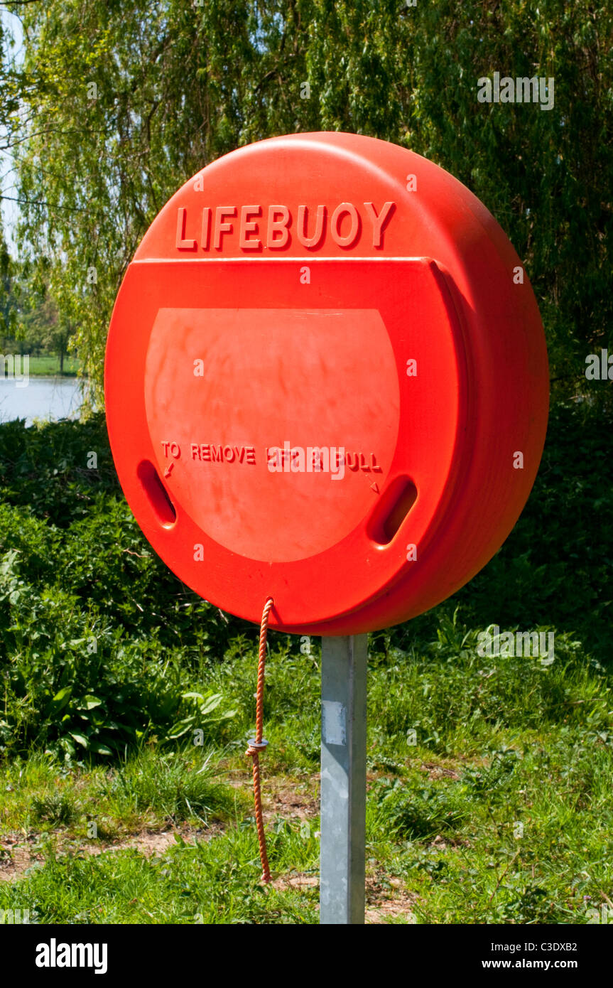 A lifebuoy to rescue drowning swimmers Stock Photo - Alamy
