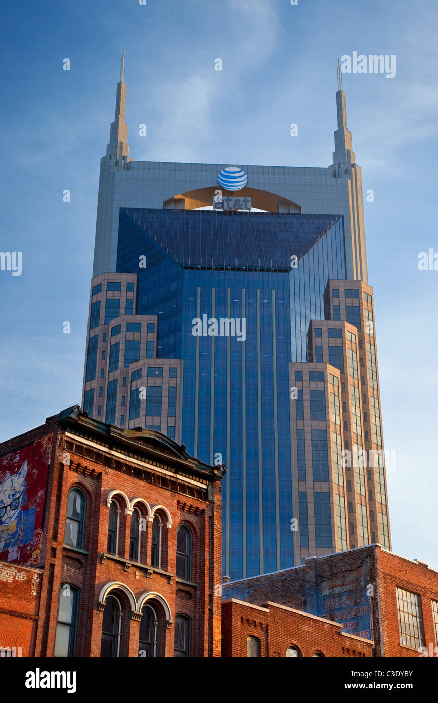 The batman building hi-res stock photography and images - Alamy