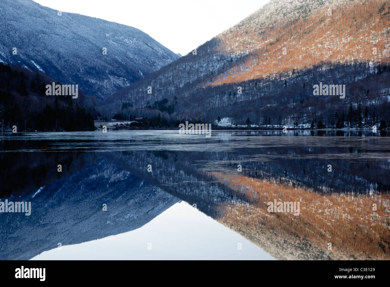 Franconia Notch State Park in the White Mountains, New Hampshire USA ...