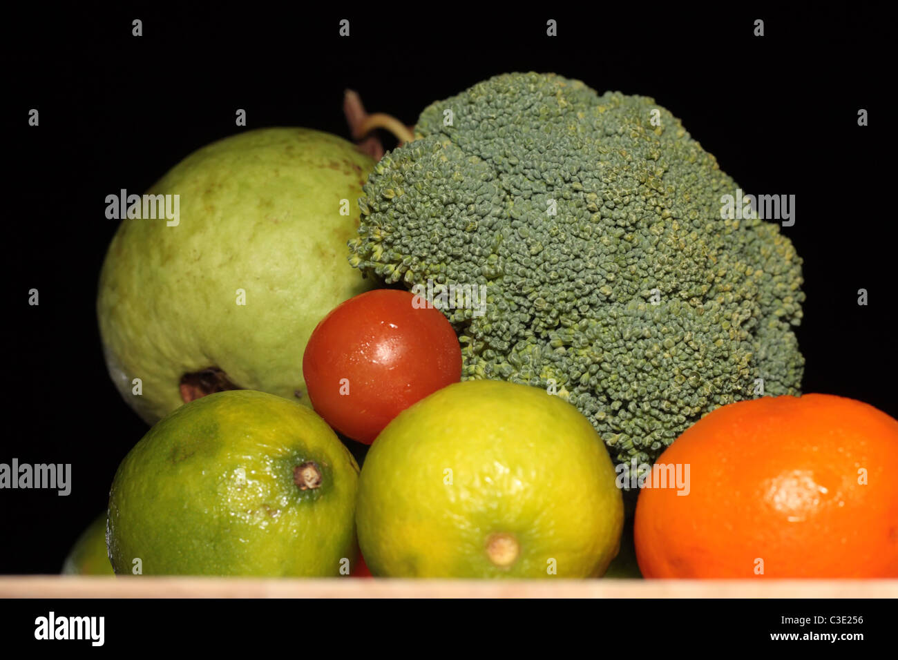 Mandarin cross tomato hi-res stock photography and images - Alamy