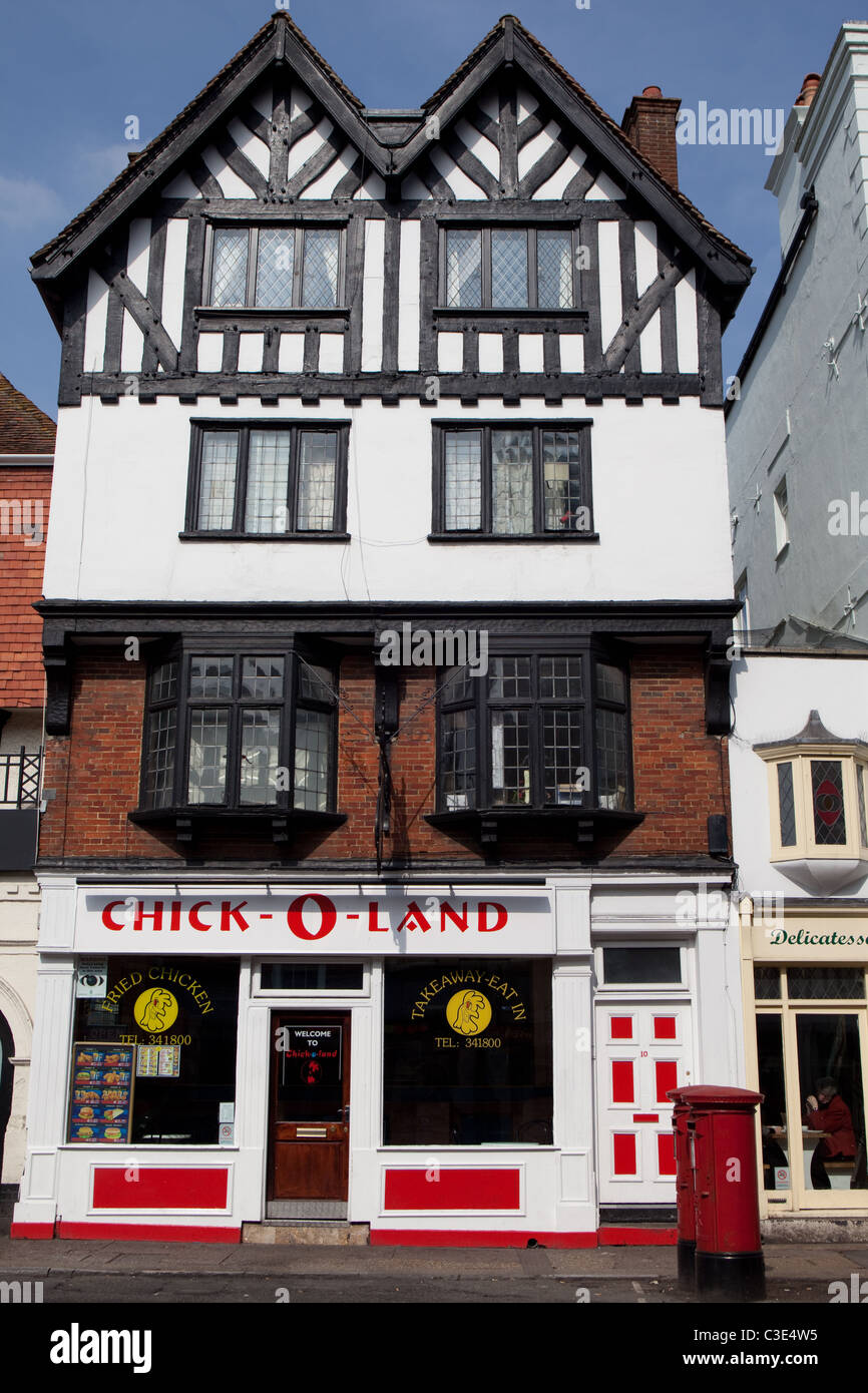 Timber frame building restoration hi-res stock photography and images ...