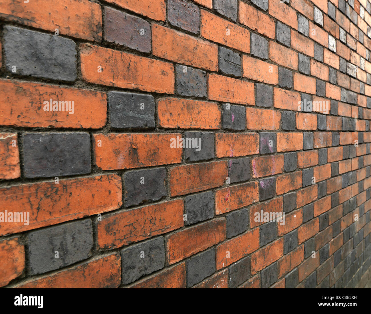 Black bricks hi-res stock photography and images - Alamy