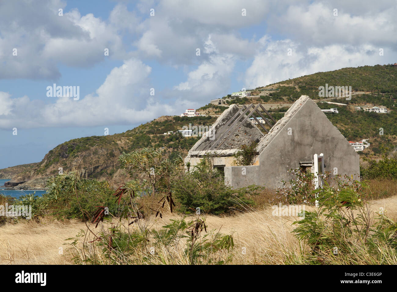 Building Without A Roof High Resolution Stock Photography and Images ...