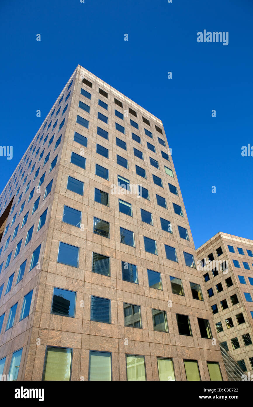 modern tall office building in london Stock Photo - Alamy