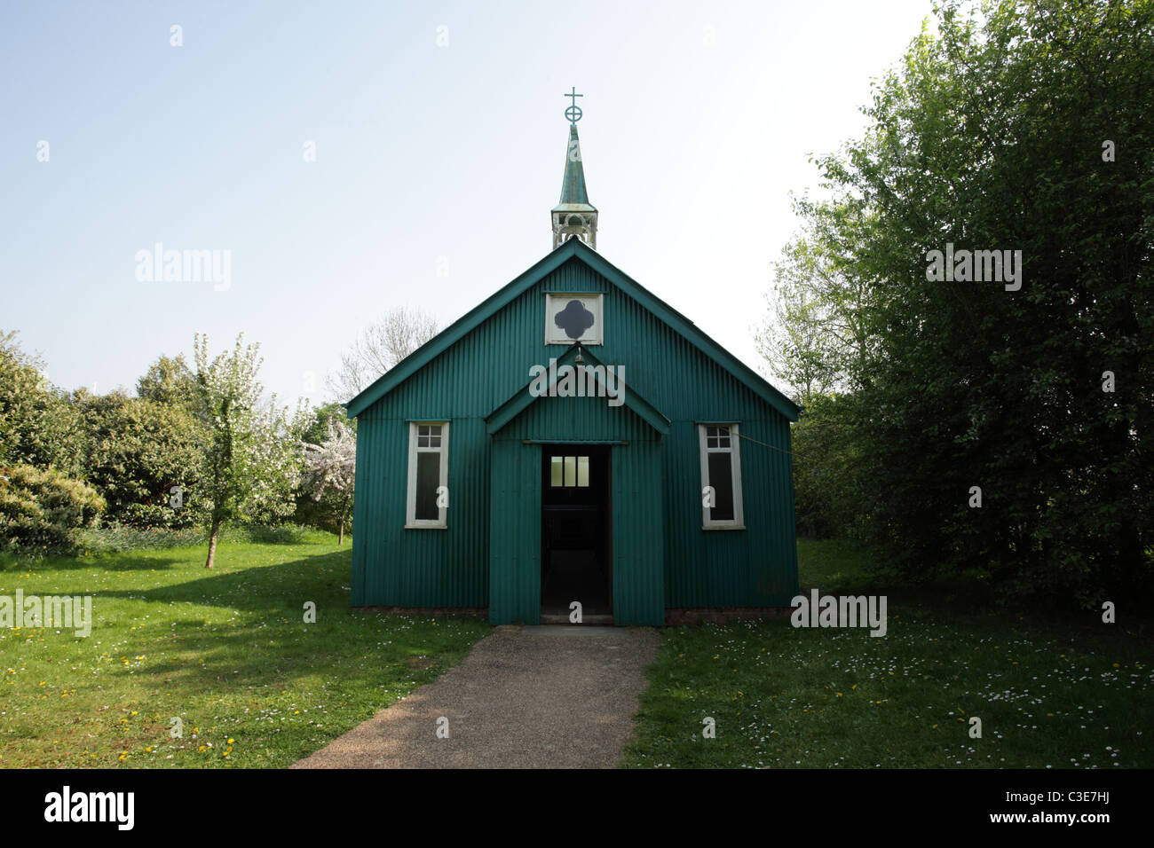 Corrugated iron church hi-res stock photography and images - Alamy
