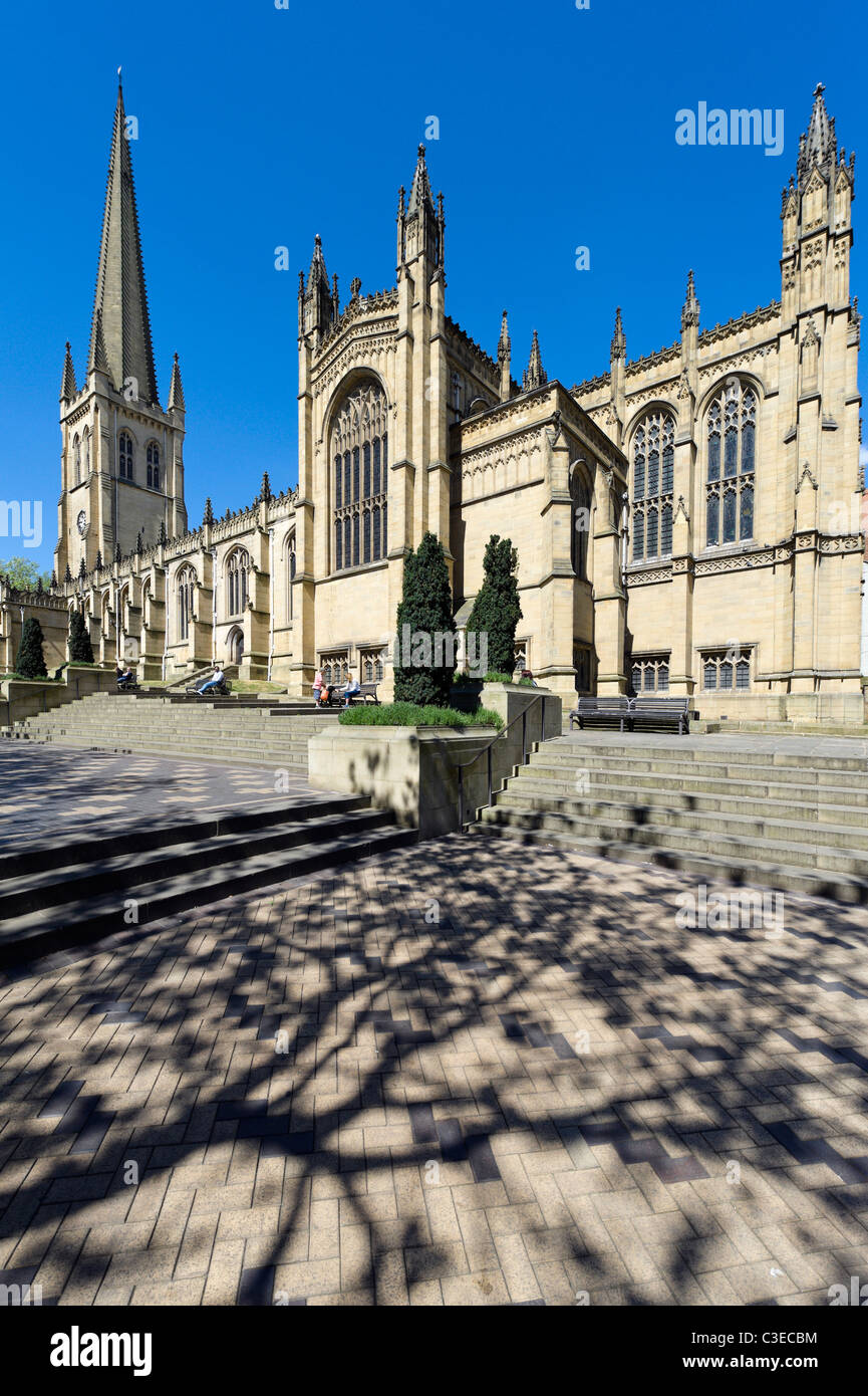 Wakefield cathedral hi-res stock photography and images - Alamy