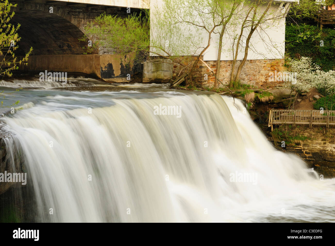 The fast-flowing cascade of Chagrin Falls in the village of Chagrin ...
