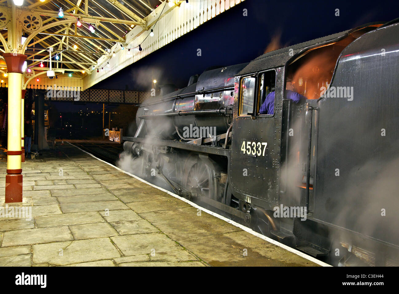 Santa On Locomotive Stock Photos & Santa On Locomotive Stock Images - Alamy