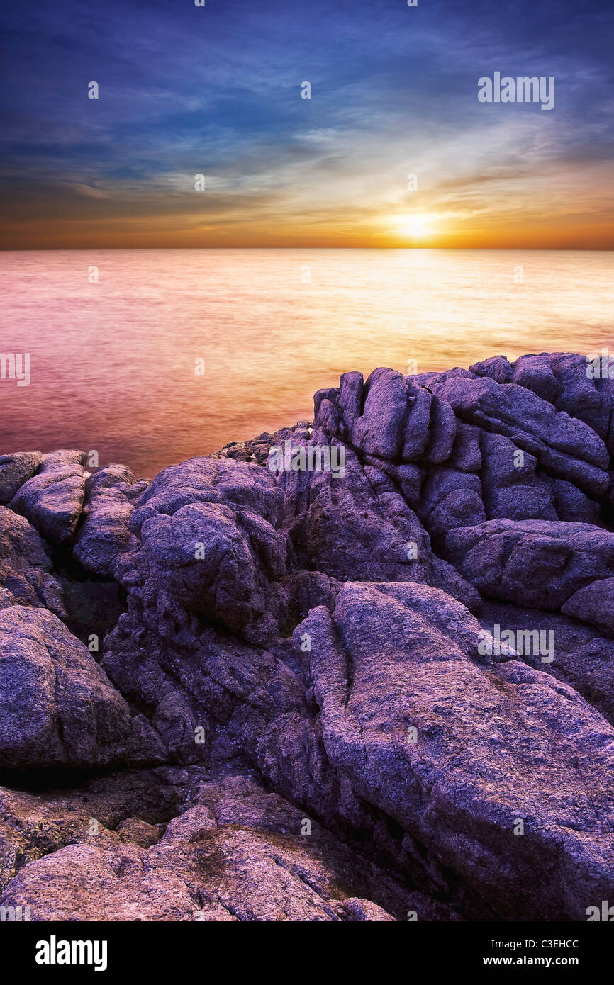 Vertical long shot hi-res stock photography and images - Alamy