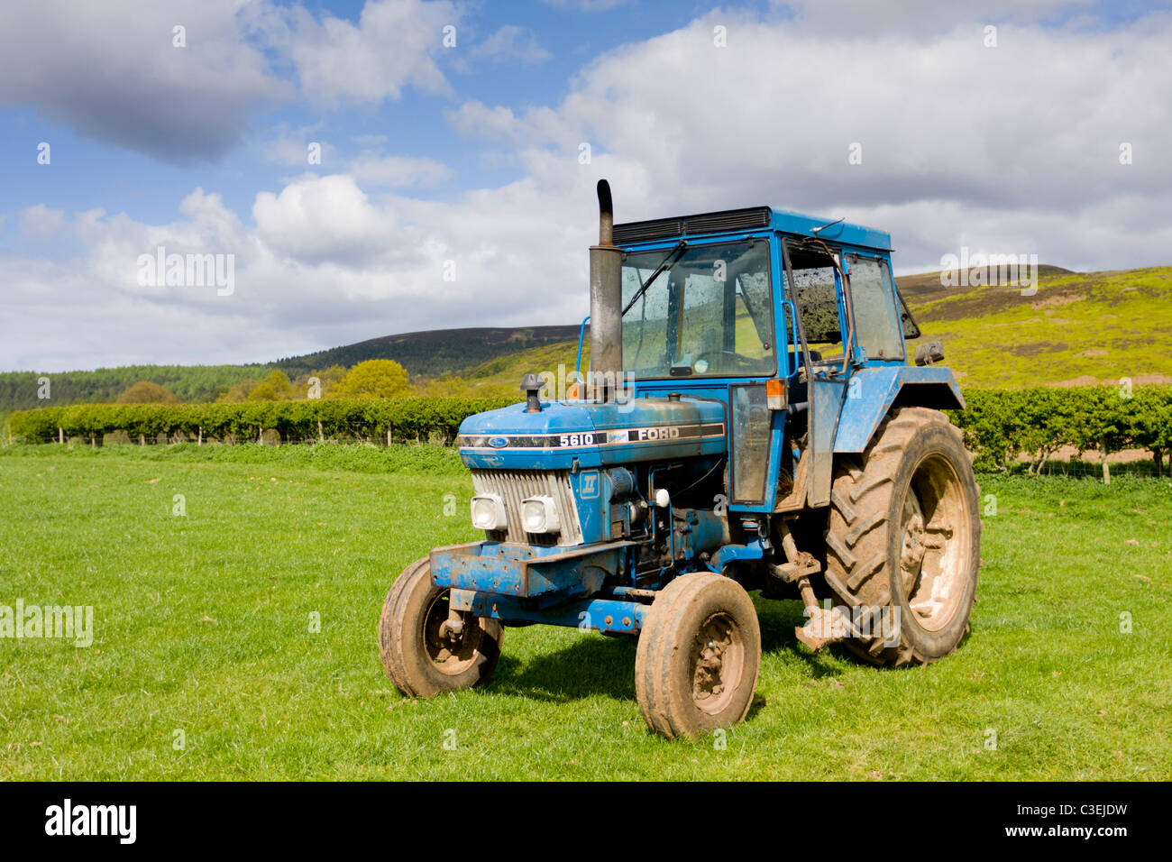 Ford 5610 Tractor in field North Yorkshire UK Stock Photo - Alamy