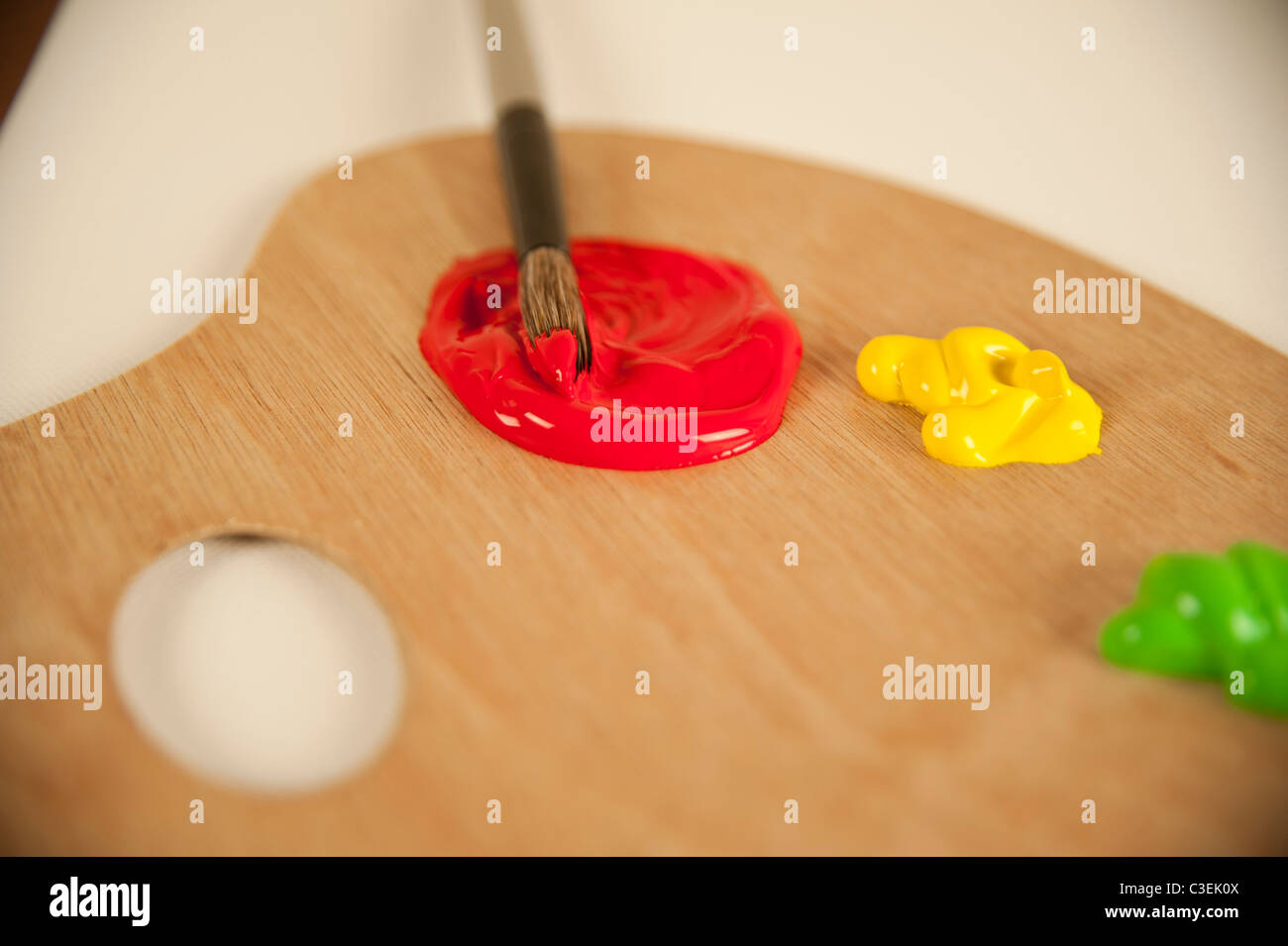 Oil paint colours hi-res stock photography and images - Alamy