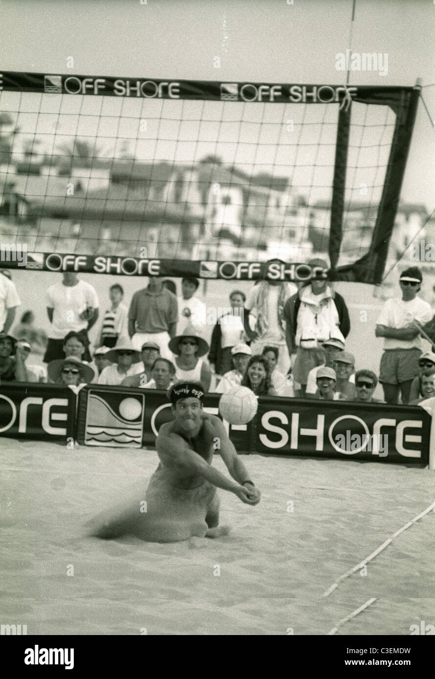 Pro beach volleyball Manhattan Beach California 1991 Off Shore Open ...
