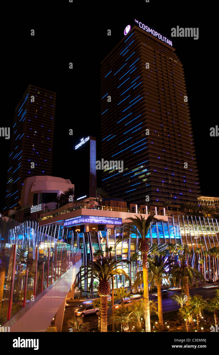 Cosmopolitan cities hi-res stock photography and images - Alamy