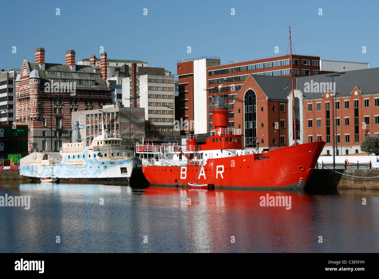 Boats moored at Albert Dock in the city of Liverpool, England Stock ...