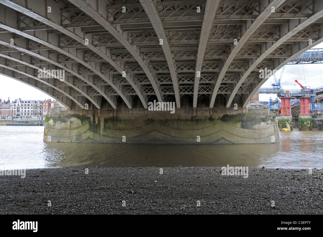 River Thames low tide Thames foreshore beach pebbles sand Stock Photo ...