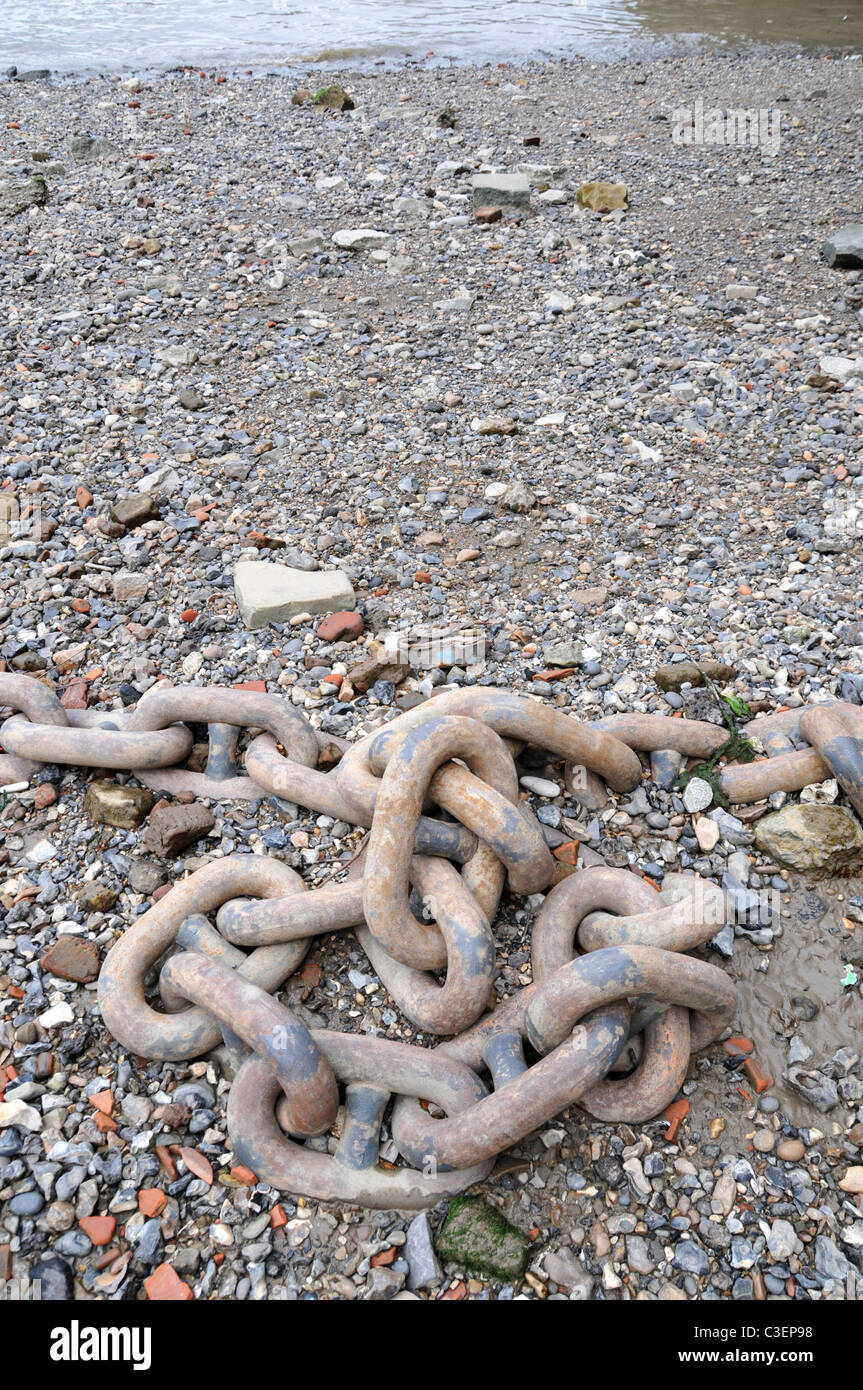 River Thames low tide Thames foreshore beach pebbles sand Stock Photo ...