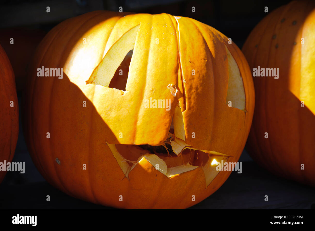 Carved pumpkin faces hi-res stock photography and images - Alamy