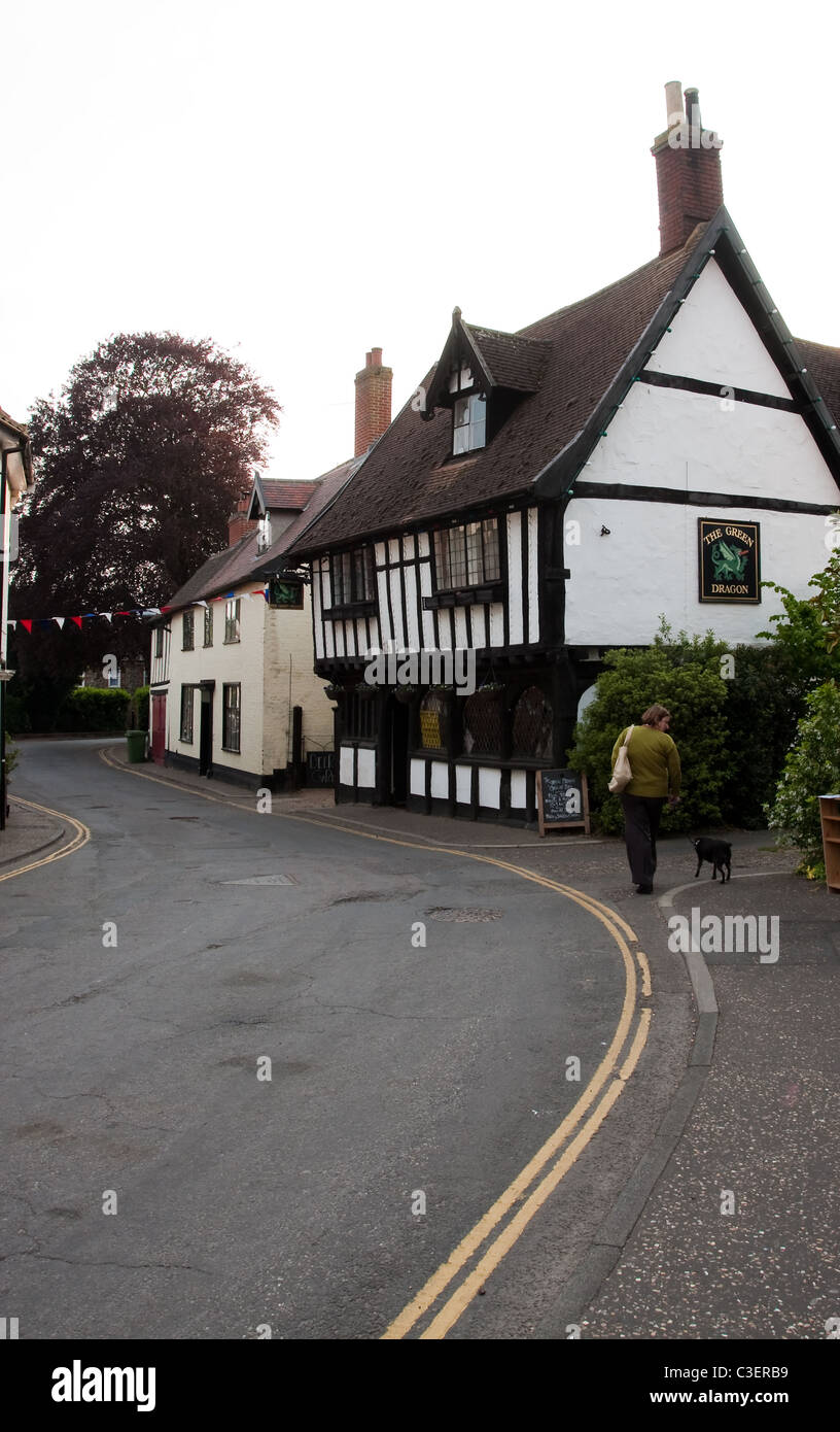 The Green Dragon Pub in Wymondham, Norfolk Stock Photo - Alamy