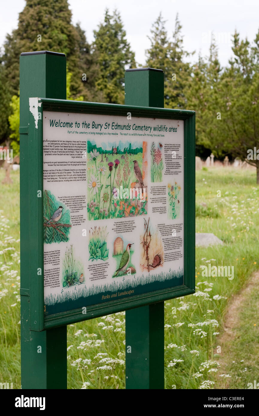 Bird sanctuary sign hi-res stock photography and images - Alamy