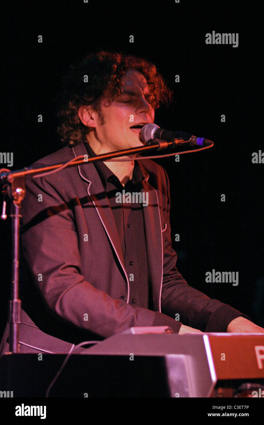 Joseph washbourn singer hi-res stock photography and images - Alamy