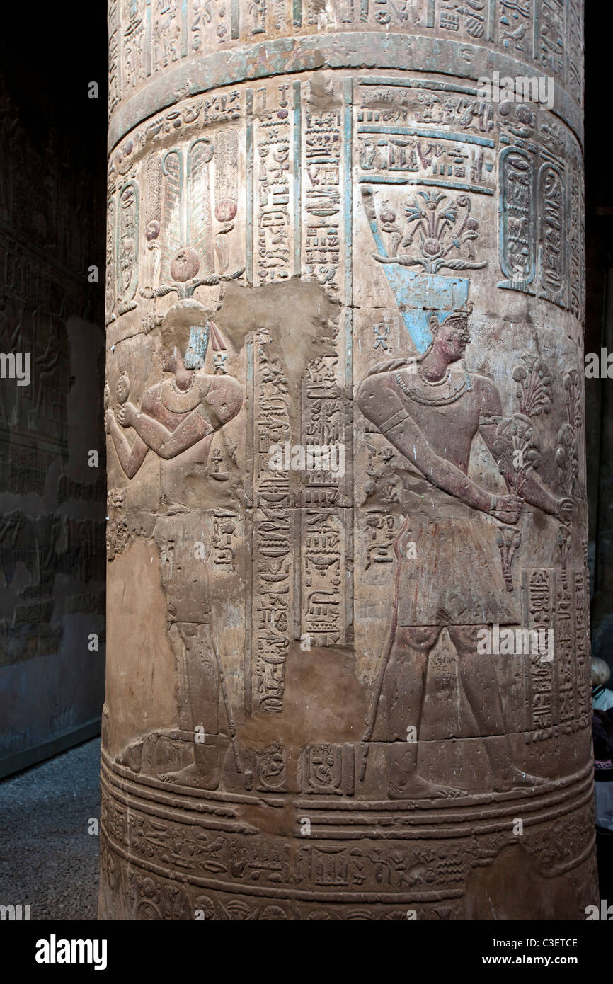 Aegypten, Esna, Tempel des Chnum Stock Photo - Alamy