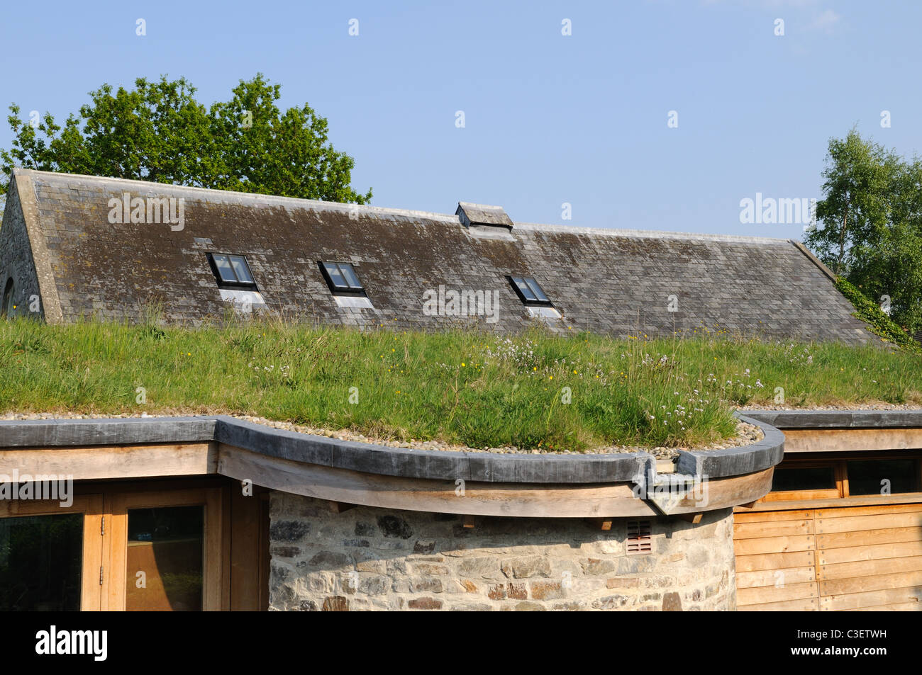 Coach roof hi-res stock photography and images - Alamy