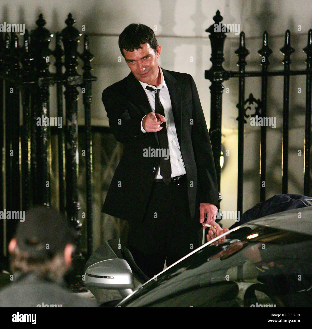 Antonio Banderas on the set of the 'Untitled Woody Allen London Project ...
