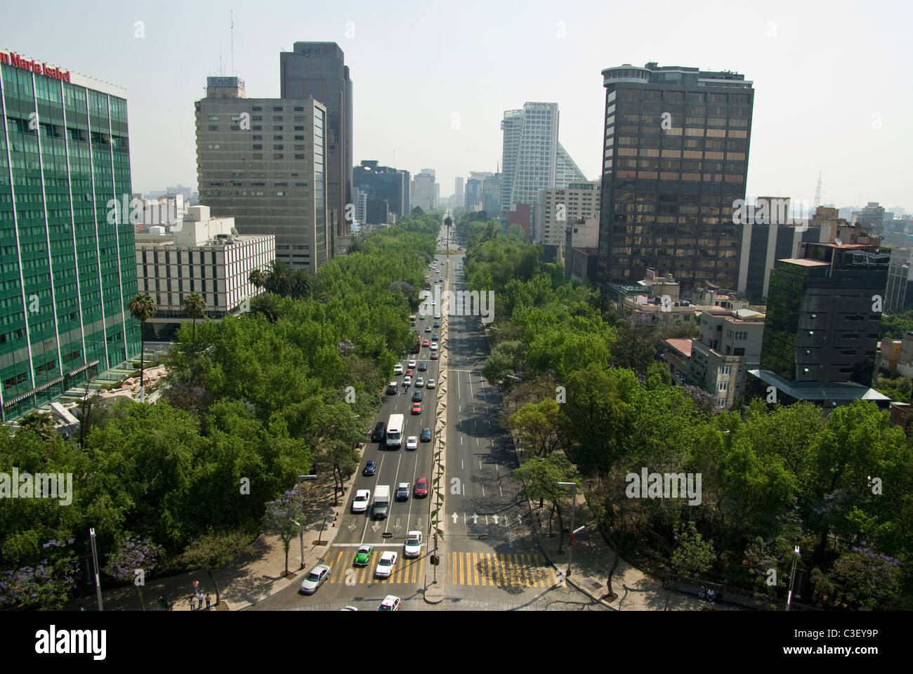 Reforma avenue hi-res stock photography and images - Alamy